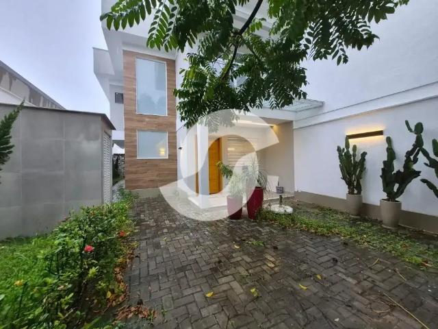Casa / Sobrado para Venda em Niterói/RJ Piratininga 4 Quartos