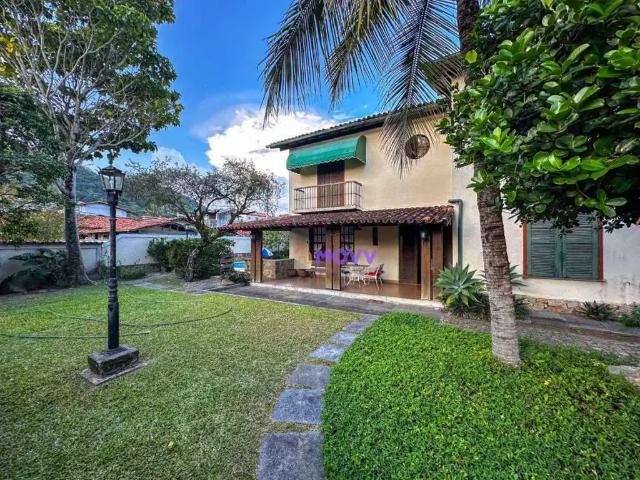 Casa / Sobrado para Venda em Niterói/RJ Piratininga 4 Quartos