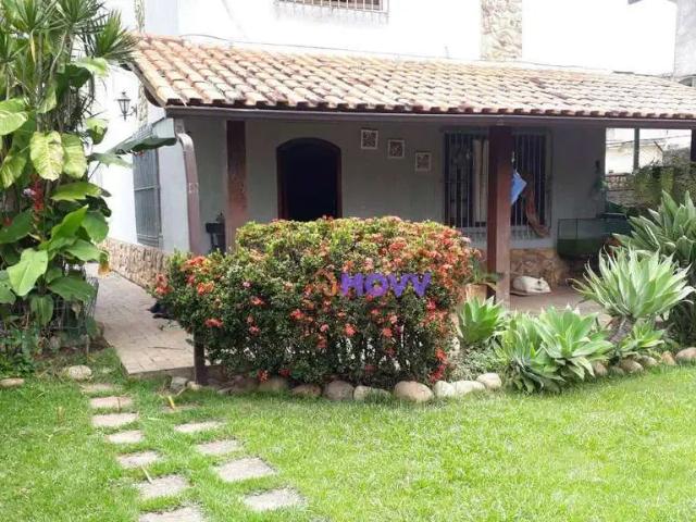 Casa / Sobrado para Venda em Niterói/RJ Piratininga 4 Quartos