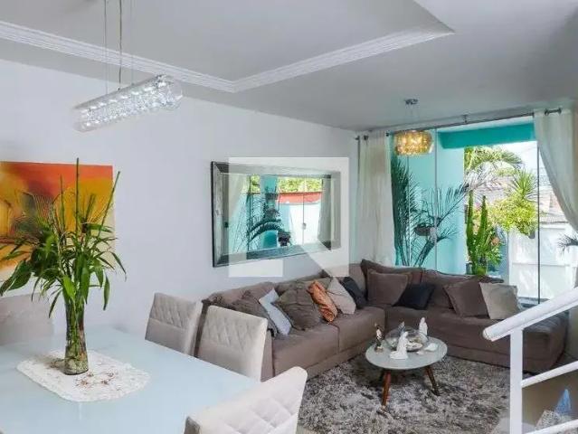 Casa / Sobrado para Venda em Niterói/RJ Piratininga 4 Quartos