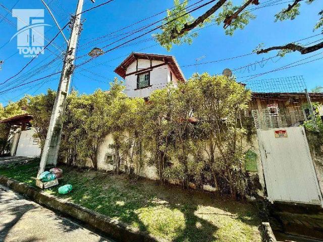 Casa / Sobrado para Venda em Niterói/RJ Piratininga 4 Quartos