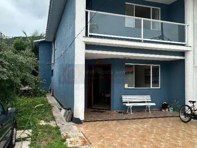 Casa / Sobrado para Venda em Niterói/RJ Piratininga 4 Quartos