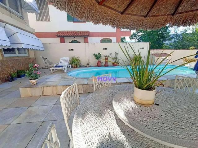 Casa / Sobrado para Venda em Niterói/RJ Piratininga 4 Quartos