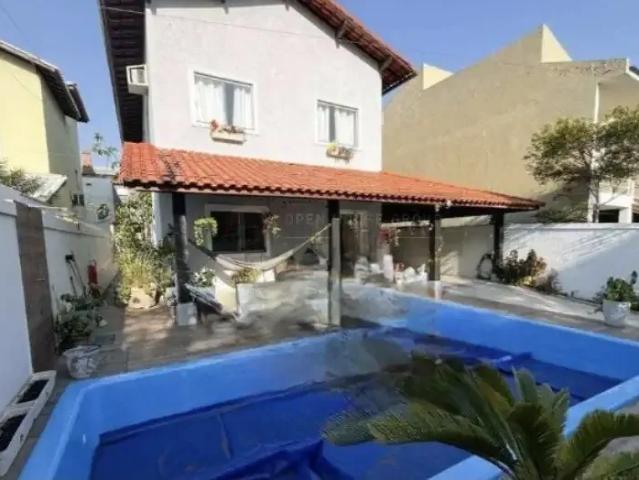 Casa / Sobrado para Venda em Niterói/RJ Piratininga 5 Quartos