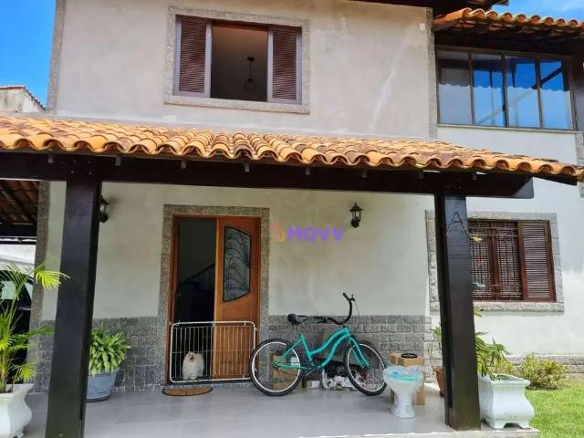 Casa / Sobrado para Venda em Niterói/RJ Piratininga 5 Quartos