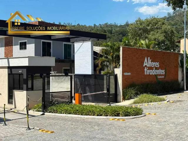 Casa / Sobrado para Venda em Niterói/RJ Várzea das Moças 3 Quartos