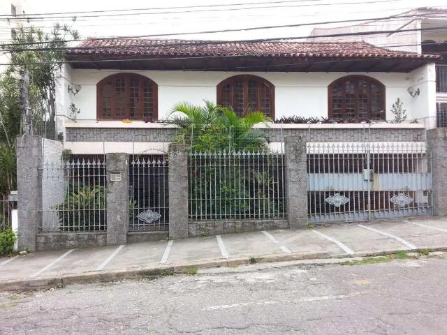Casa / Sobrado para Venda em Niterói/RJ Vital Brasil 4 Quartos
