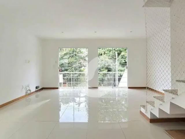 Casa / Sobrado para Venda em Niterói/RJ Vila Progresso 3 Quartos