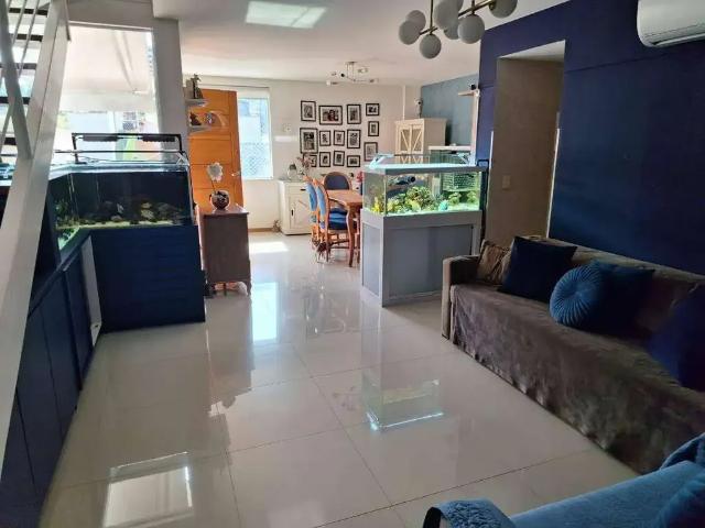 Casa / Sobrado para Venda em Niterói/RJ Vila Progresso 3 Quartos