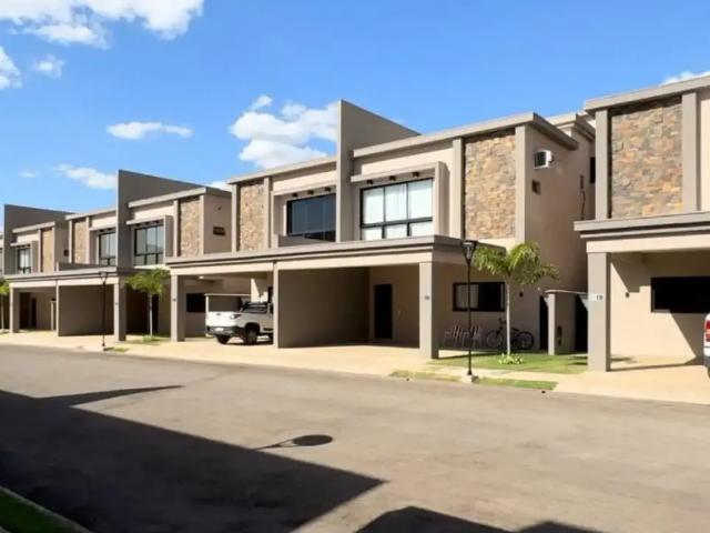 Casa / Sobrado para Venda em Nova Mutum/MT Cidade Bela 3 Quartos