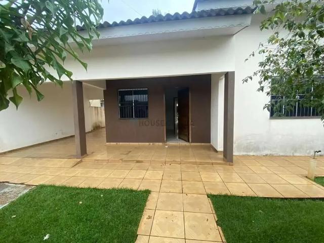 Casa / Sobrado para Venda em Nova Mutum/MT Residencial das Acácias 3 Quartos