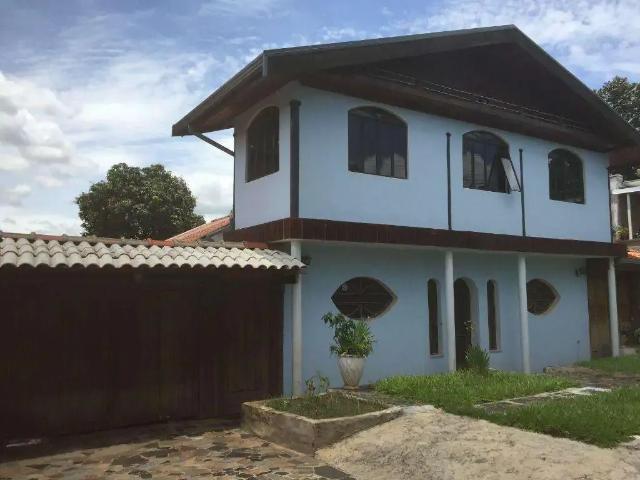 Casa / Sobrado para Venda em Nova Odessa/SP Centro 5 Quartos