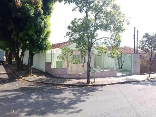 Casa / Sobrado para Venda em Nova Odessa/SP Centro 3 Quartos