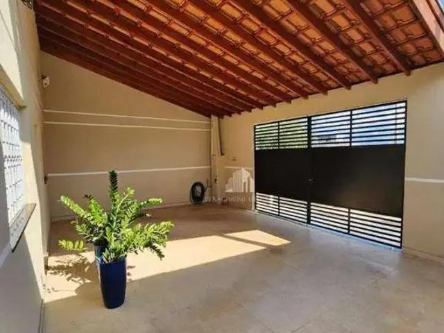 Casa / Sobrado para Venda em Nova Odessa/SP Jardim dos Lagos 3 Quartos