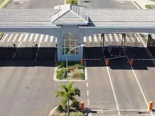 Casa / Sobrado para Venda em Nova Odessa/SP Parque dos Pinheiros 3 Quartos
