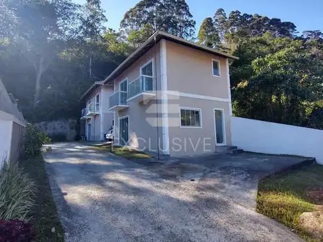 Casa / Sobrado para Venda em Nova Friburgo/RJ Cônego 2 Quartos