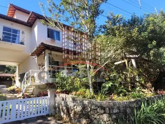 Casa / Sobrado para Venda em Nova Friburgo/RJ Cônego