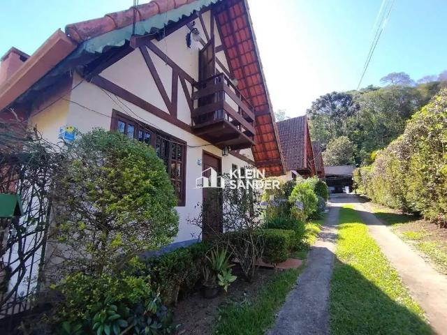 Casa / Sobrado para Venda em Nova Friburgo/RJ Cônego 3 Quartos