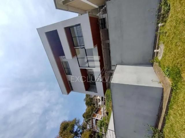 Casa / Sobrado para Venda em Nova Friburgo/RJ Cônego 3 Quartos