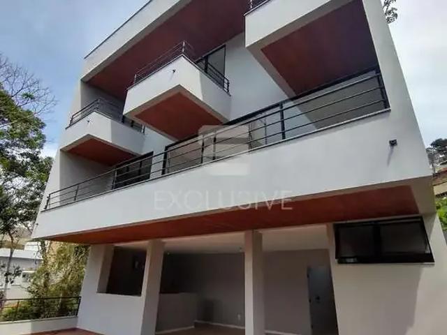 Casa / Sobrado para Venda em Nova Friburgo/RJ Cônego 3 Quartos