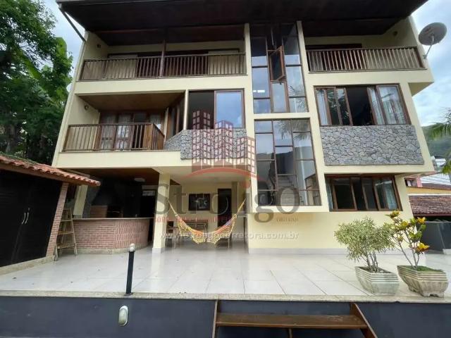Casa / Sobrado para Venda em Nova Friburgo/RJ Cônego 3 Quartos