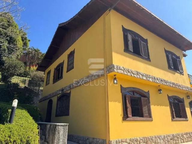 Casa / Sobrado para Venda em Nova Friburgo/RJ Cônego 4 Quartos