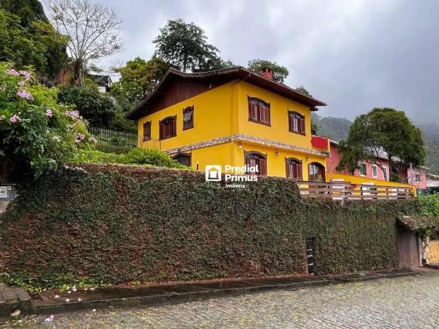 Casa / Sobrado para Venda em Nova Friburgo/RJ Cônego 4 Quartos