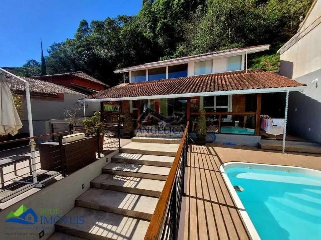 Casa / Sobrado para Venda em Nova Friburgo/RJ Cascatinha 4 Quartos