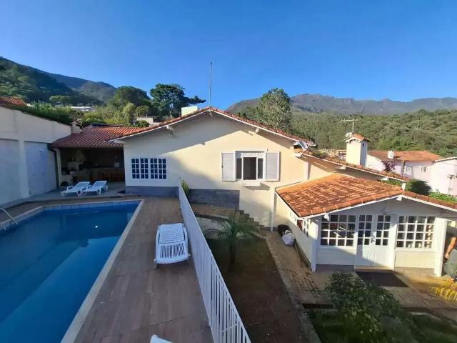 Casa / Sobrado para Venda em Nova Friburgo/RJ Cascatinha 3 Quartos
