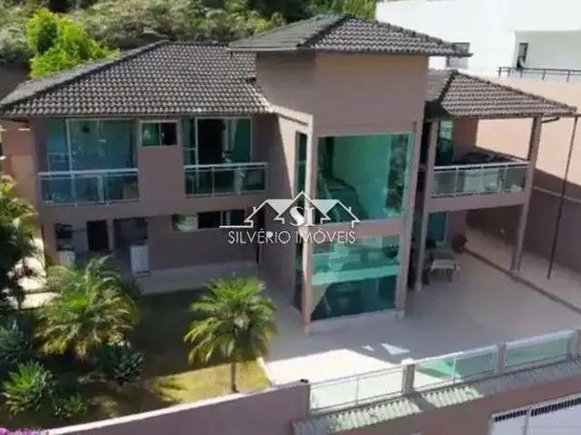 Casa / Sobrado para Venda em Nova Friburgo/RJ Centro 5 Quartos