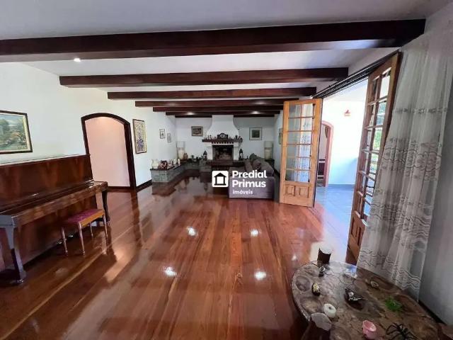 Casa / Sobrado para Venda em Nova Friburgo/RJ Centro 5 Quartos
