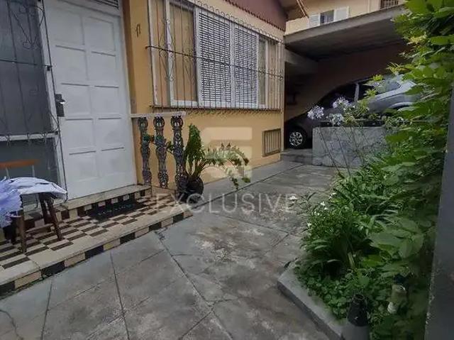 Casa / Sobrado para Venda em Nova Friburgo/RJ Centro 6 Quartos