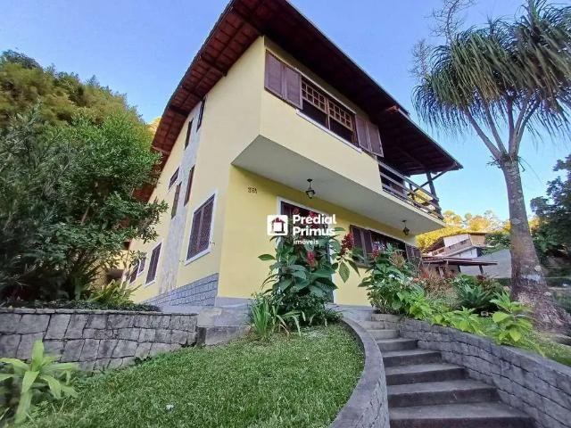 Casa / Sobrado para Venda em Nova Friburgo/RJ Centro 6 Quartos
