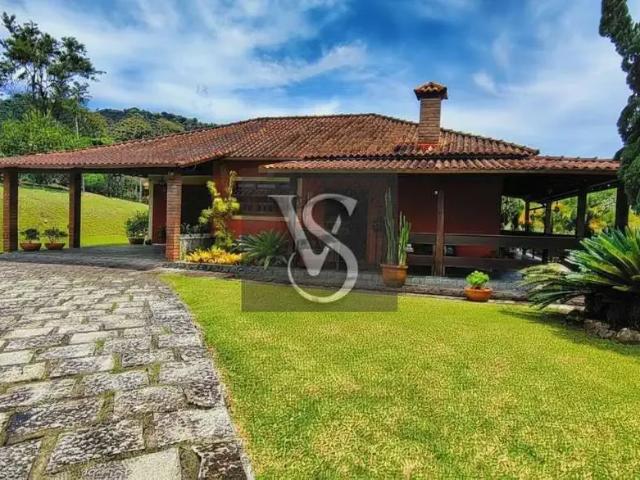 Casa / Sobrado para Venda em Nova Friburgo/RJ Chácara Paraíso 3 Quartos