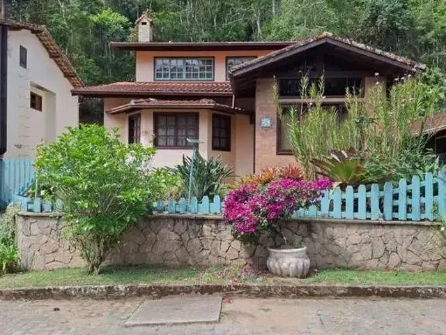 Casa / Sobrado para Venda em Nova Friburgo/RJ Chácara Paraíso 3 Quartos