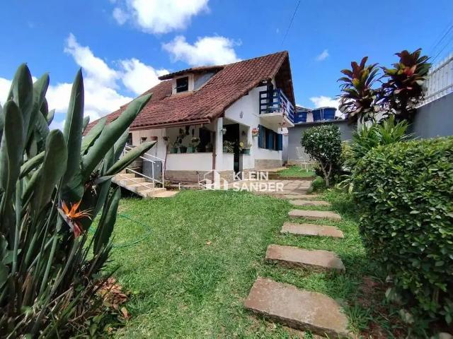 Casa / Sobrado para Venda em Nova Friburgo/RJ Braunes 4 Quartos
