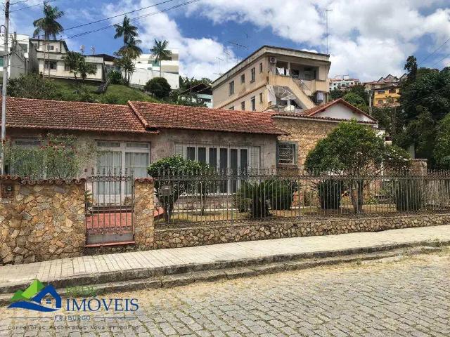 Casa / Sobrado para Venda em Nova Friburgo/RJ Braunes 4 Quartos