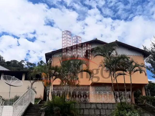 Casa / Sobrado para Venda em Nova Friburgo/RJ Braunes 4 Quartos