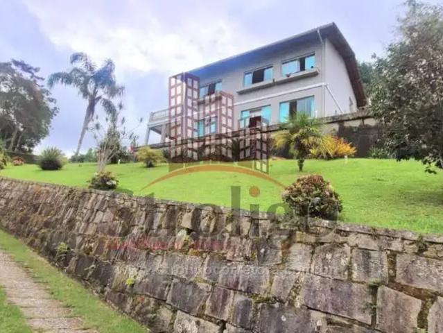 Casa / Sobrado para Venda em Nova Friburgo/RJ Braunes 4 Quartos