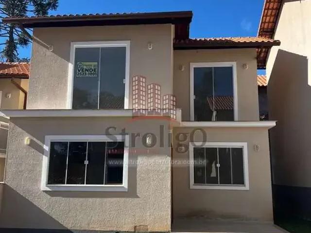 Casa / Sobrado para Venda em Nova Friburgo/RJ Braunes 3 Quartos