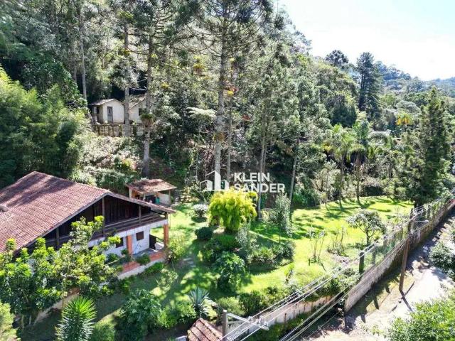 Casa / Sobrado para Venda em Nova Friburgo/RJ Debossan 3 Quartos