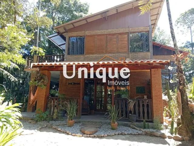 Casa / Sobrado para Venda em Nova Friburgo/RJ Debossan 3 Quartos