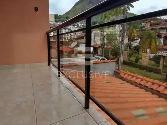 Casa / Sobrado para Venda em Nova Friburgo/RJ Olaria 4 Quartos
