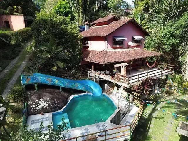 Casa / Sobrado para Venda em Nova Friburgo/RJ Lumiar 4 Quartos