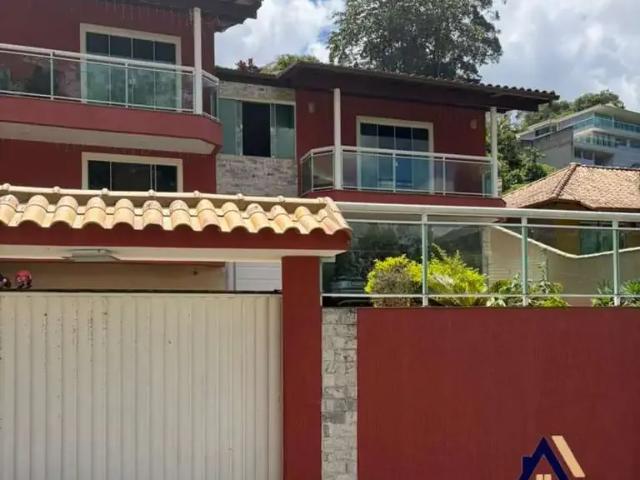 Casa / Sobrado para Venda em Nova Friburgo/RJ Santa Elisa 4 Quartos