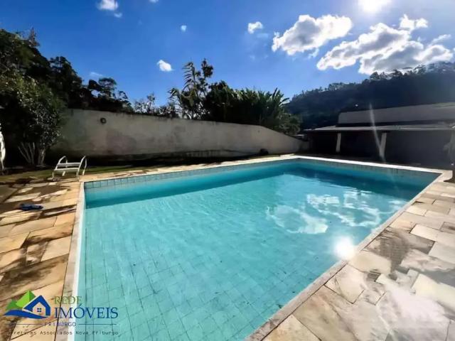 Casa / Sobrado para Venda em Nova Friburgo/RJ Parque Dom João VI 4 Quartos