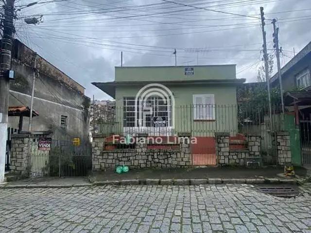 Casa / Sobrado para Venda em Nova Friburgo/RJ Perissê 3 Quartos