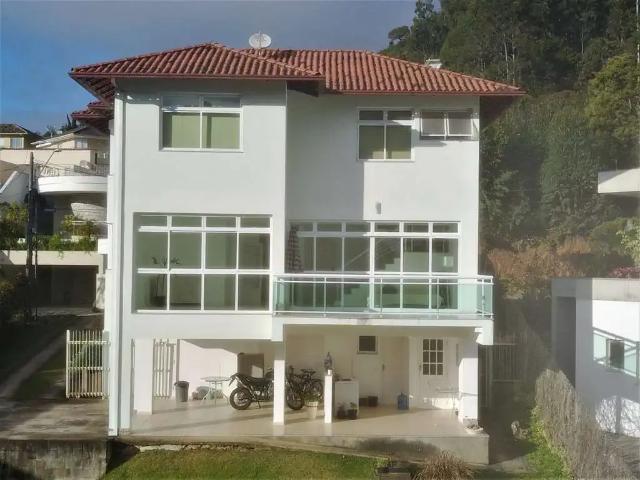 Casa / Sobrado para Venda em Nova Friburgo/RJ Vale dos Pinheiros 3 Quartos