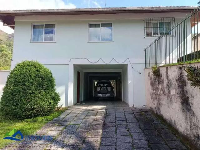 Casa / Sobrado para Venda em Nova Friburgo/RJ Vale dos Pinheiros 5 Quartos