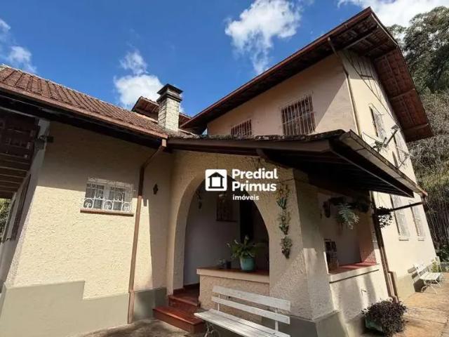 Casa / Sobrado para Venda em Nova Friburgo/RJ Varginha 4 Quartos